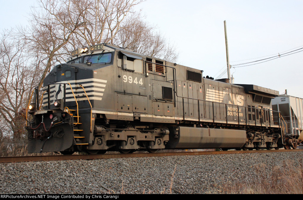 NS 9944 on K64